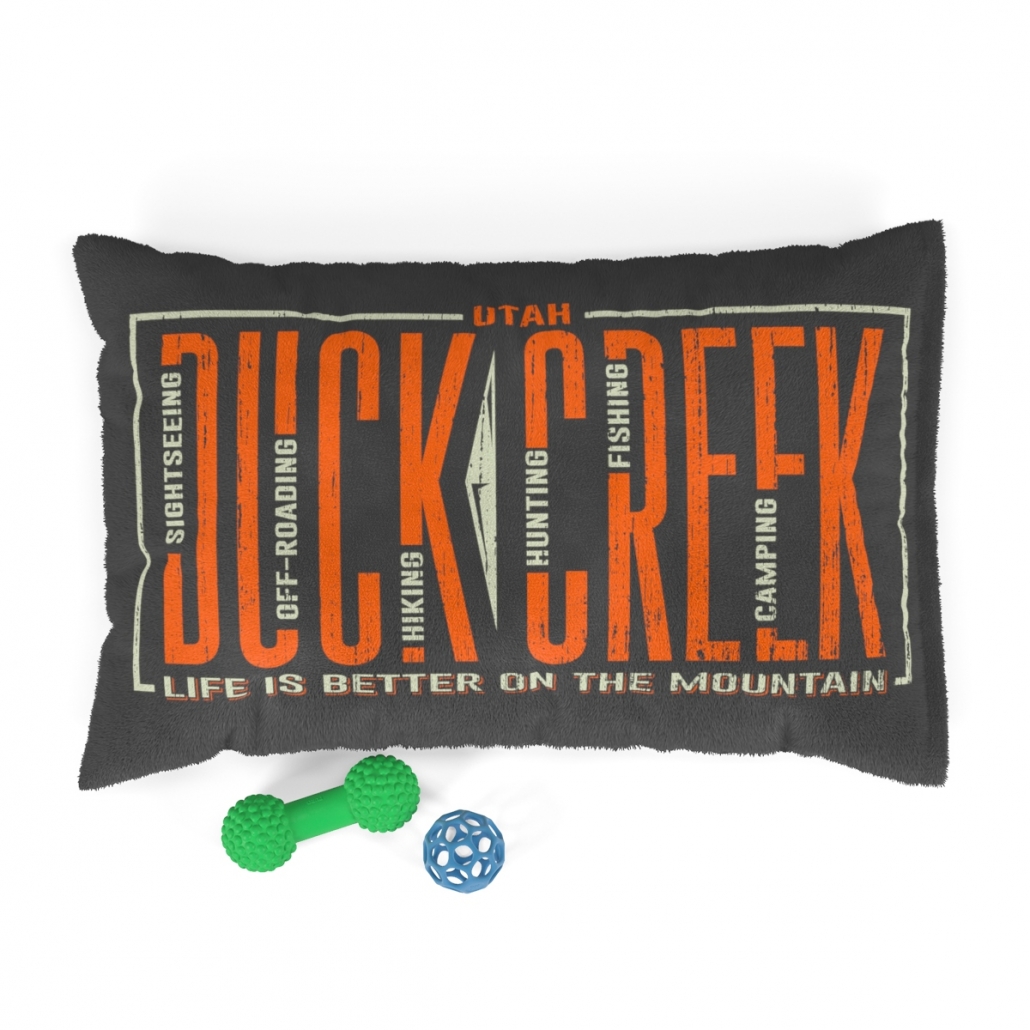 Duck Creek Pet Bed - Adventure - Visit Duck Creek